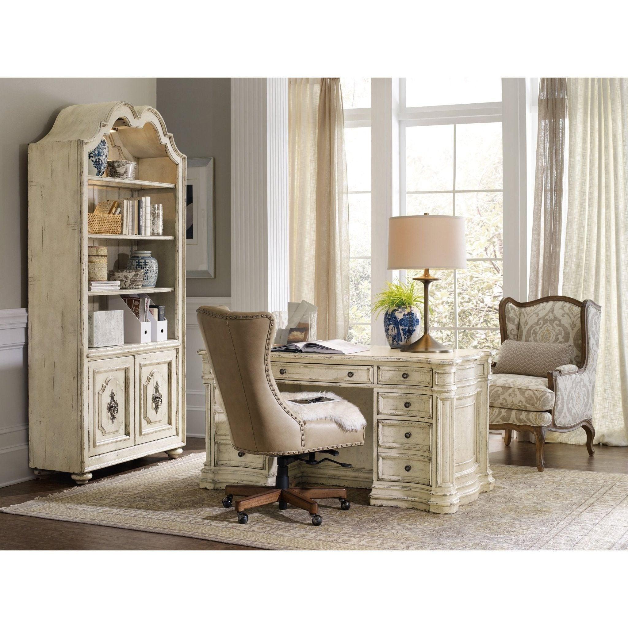 Lynn Executive Swivel Tilt Chair – Outrageous Interiors and Design